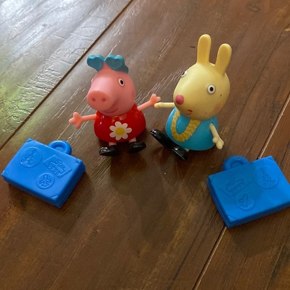 Peppa Pig | Toys | Peppa Pig With Heart Sunglasses And Rebecca With ...